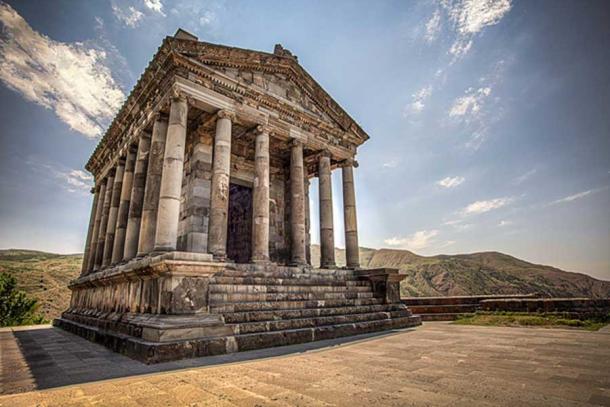 The Cult of Mithra: Sacred Temples, and Vedic Legends, and Ancient ...