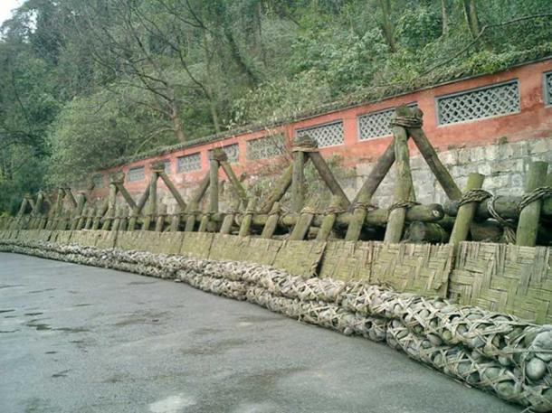 Dujiangyan: The 2,200-Year-Old Chinese Irrigation System That is Still ...