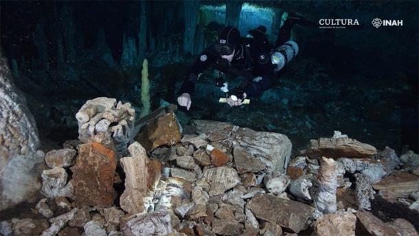 Divers Find Oldest Ocher Mines in the Americas | Ancient Origins