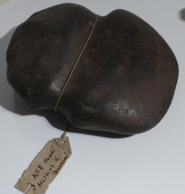 Written in Stone: Neolithic Weapons and Tools of the Australian ...