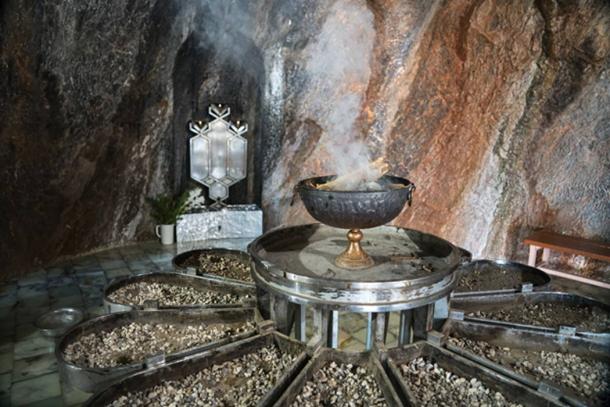 Who Was Zoroaster and How Did He Gain Religious Followers? | Ancient ...