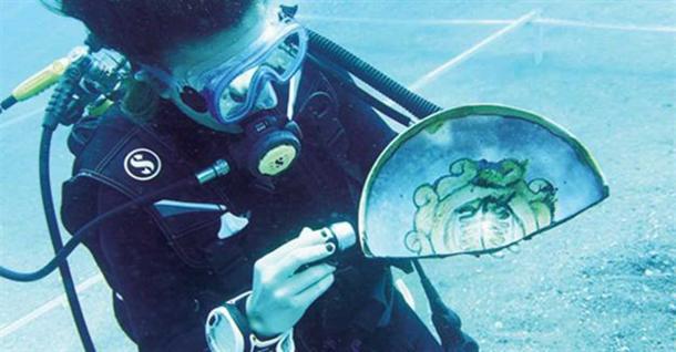 Researchers Surprised by Rich and Rare Roman Plate Set Found Underwater ...