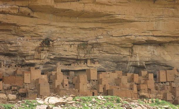 How the Dogon Preserved Their Unique Culture Along The Cliff of ...