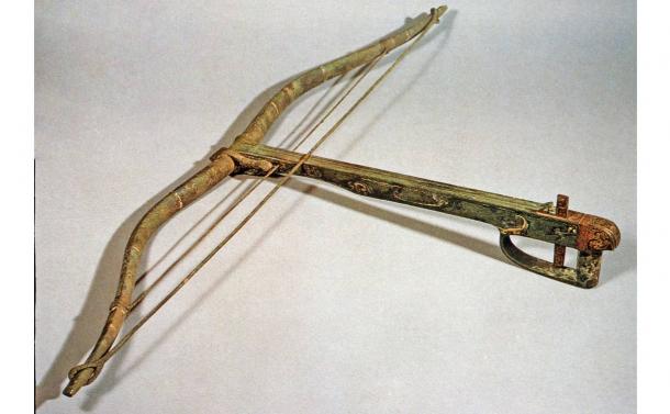 Excellently preserved, complete crossbow from 2,200 years ago found at ...