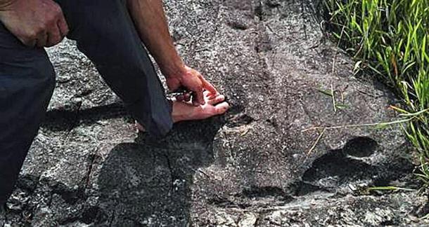 The Giant Footprint of Pingyan: Giant Made or Man Made? | Ancient Origins