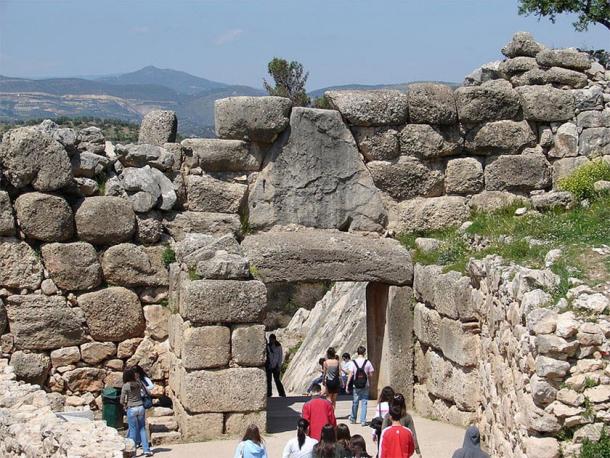 The Acropolis' Cyclopean Wall, Sages and Our Deeply Connected Past ...