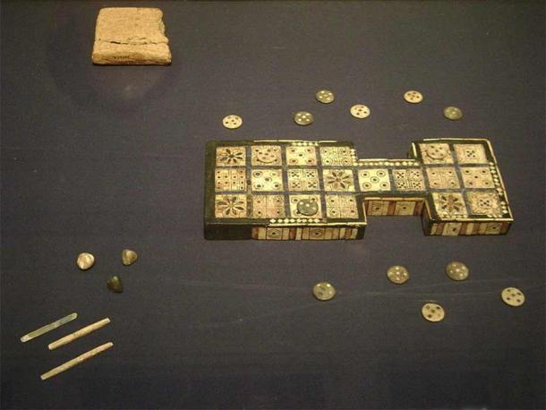 Ancient Board Games Simulating War Strategies And Predicting Afterlife ...