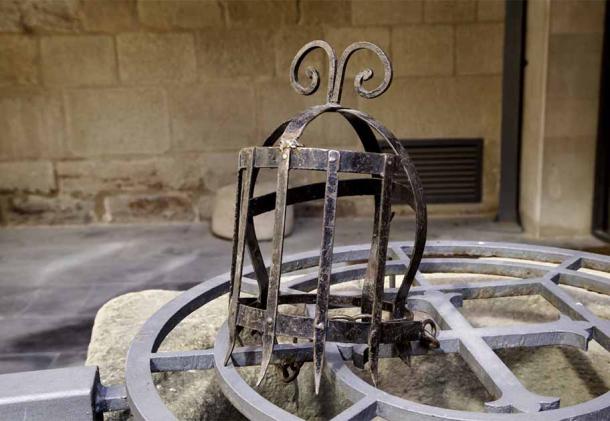 Scold’s Bridles: 12 Torturous and Humiliating Shame Masks of the Middle ...