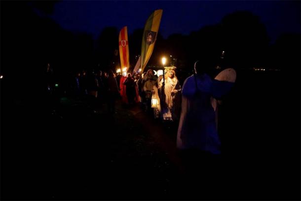 Ireland Keeps Ancient Samhain Alive with Fiery Festival | Ancient Origins