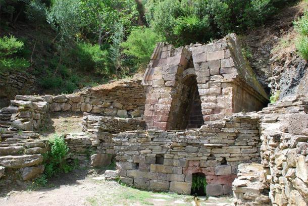Master Architects of Sardinia: The Sacred Well of Santa Cristina ...