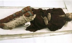 The Beauty of Loulan and the Tattooed Mummies of the Tarim Basin ...
