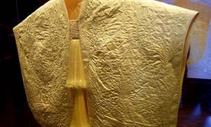 Dated Fashion: The Tarkhan Dress, the Oldest Woven Garment in the World ...